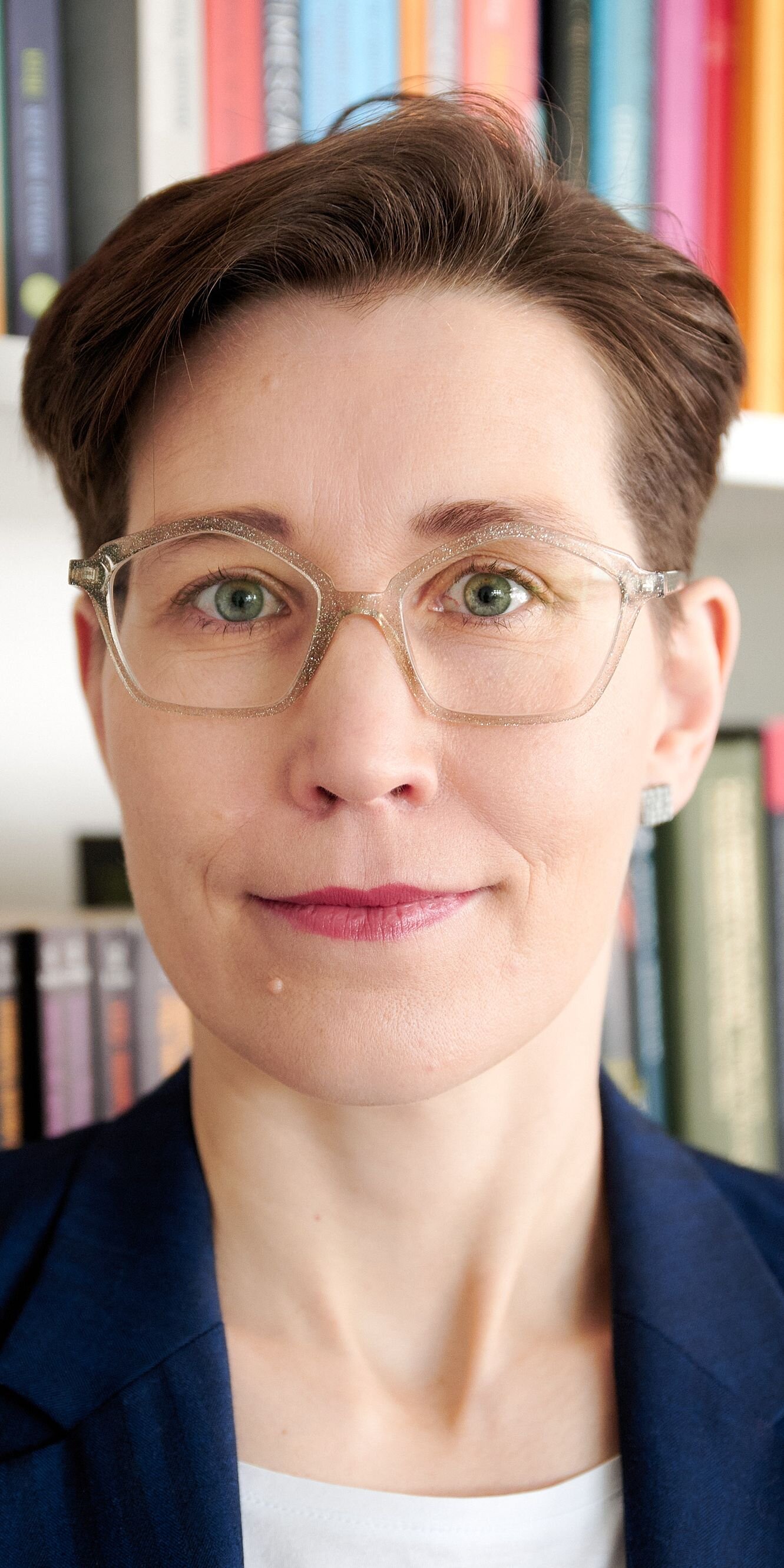 Stefanie Büchner :: Die Junge Akademie